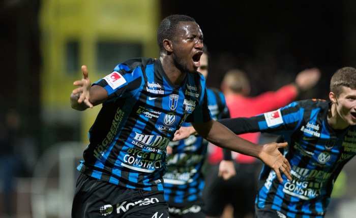 Moses Ogbu återvänder till blåsvart - Sirius Fotboll