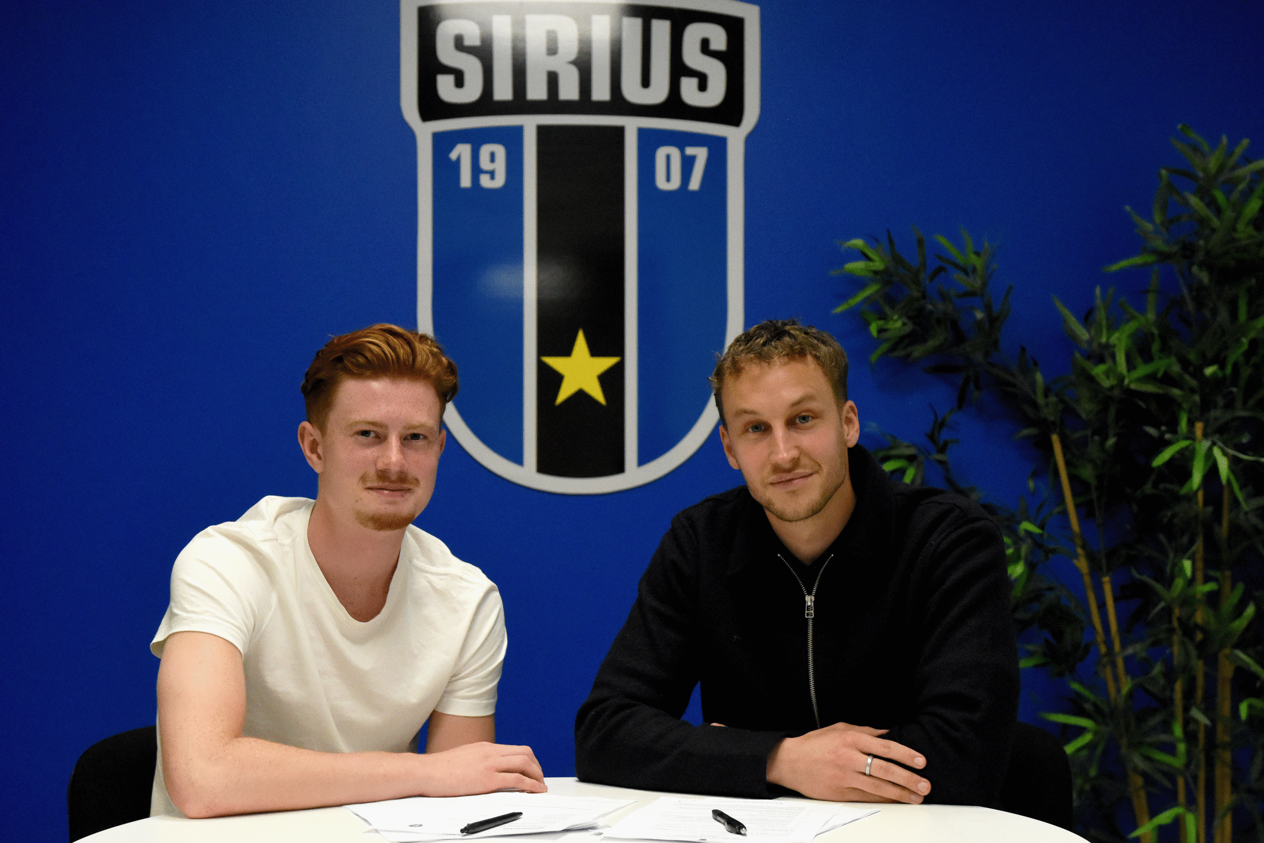 August Ljungberg signerar A-lagskontrakt med Sirius - Sirius Fotboll